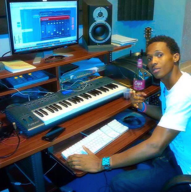 Coup de Projecteur:- Rayy Raymond: la voix soûl du compas | Gazette Haiti