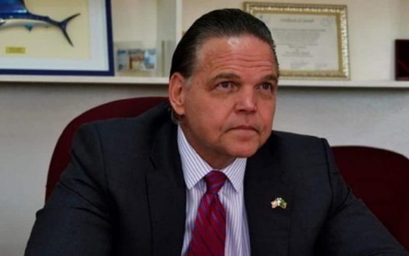 Daniel Foote qualifie de « mauvais choix » la proposition de Brian ...