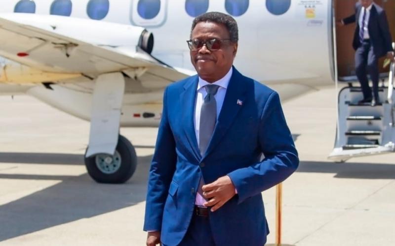 Le président du CPT Fritz Alphonse Jean en route vers Brasilia pour un ...